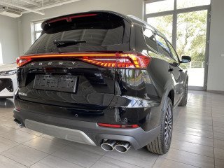 Eladó új CHERY TIGGO 8 1.5 T-DGI PHEV Luxury DHT [7 személy], Budapest (emu64m)