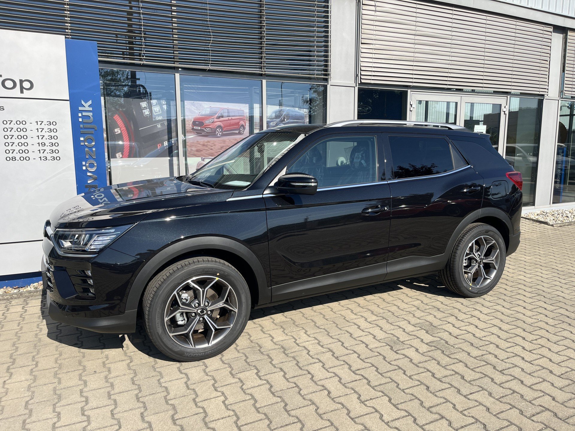 Eladó új SSANGYONG KORANDO 1.5 Turbo GDI Smart (Automata), Tatabánya ...