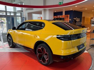 Eladó új FORD CAPRI Extended range Premium (Automata), Győr, Győr-Moson ...