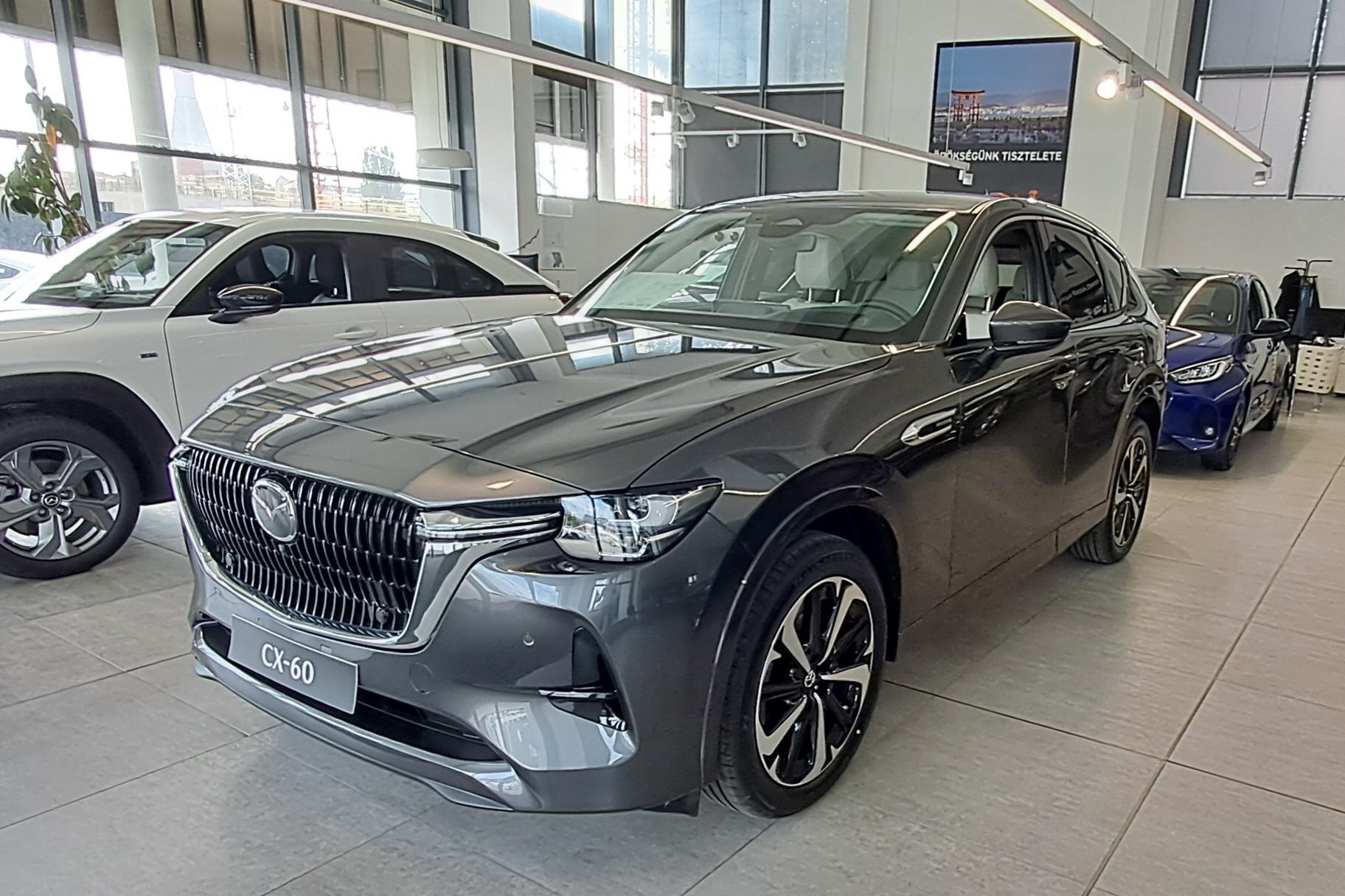Eladó új MAZDA CX-60 2.5 e-Skyactiv PHEV Takumi AWD (Automata), Budapest (w3hw6b)