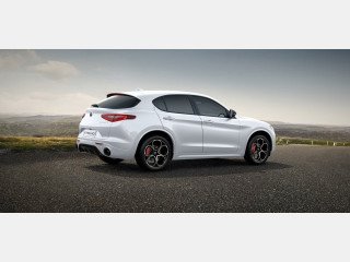 Eladó új ALFA ROMEO CROSSWAGON STELVIO 2.0 MultiAir Sprint (Automata ...