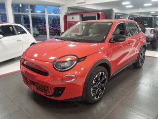 Eladó új FIAT 600E 600 e LaPrima Narancs - Sun of Italy Készletünkön ...