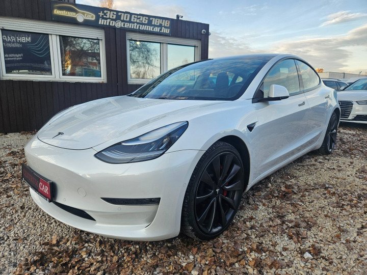 Eladó használt TESLA MODEL 3: Kocsi.hu