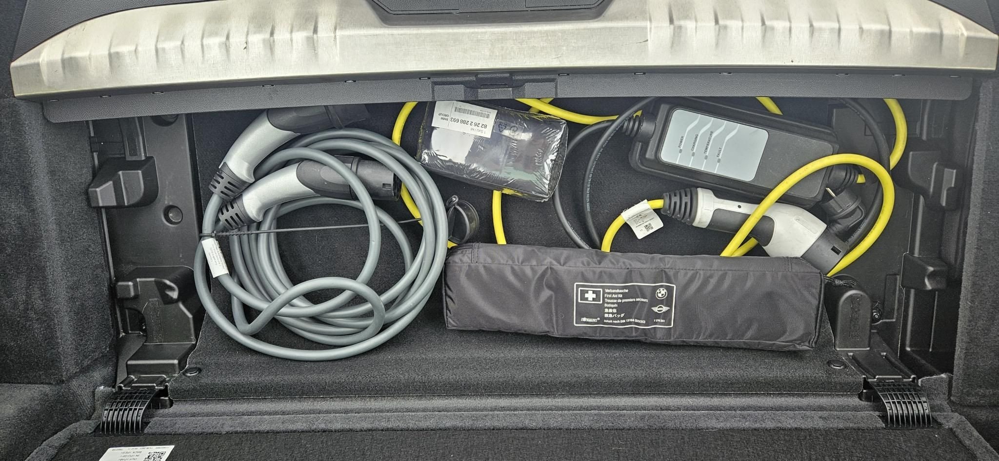 Eladó használt BMW 330e Advantage (Automata) ÁFÁS ÁR! MAGYAR ZÖLD ...