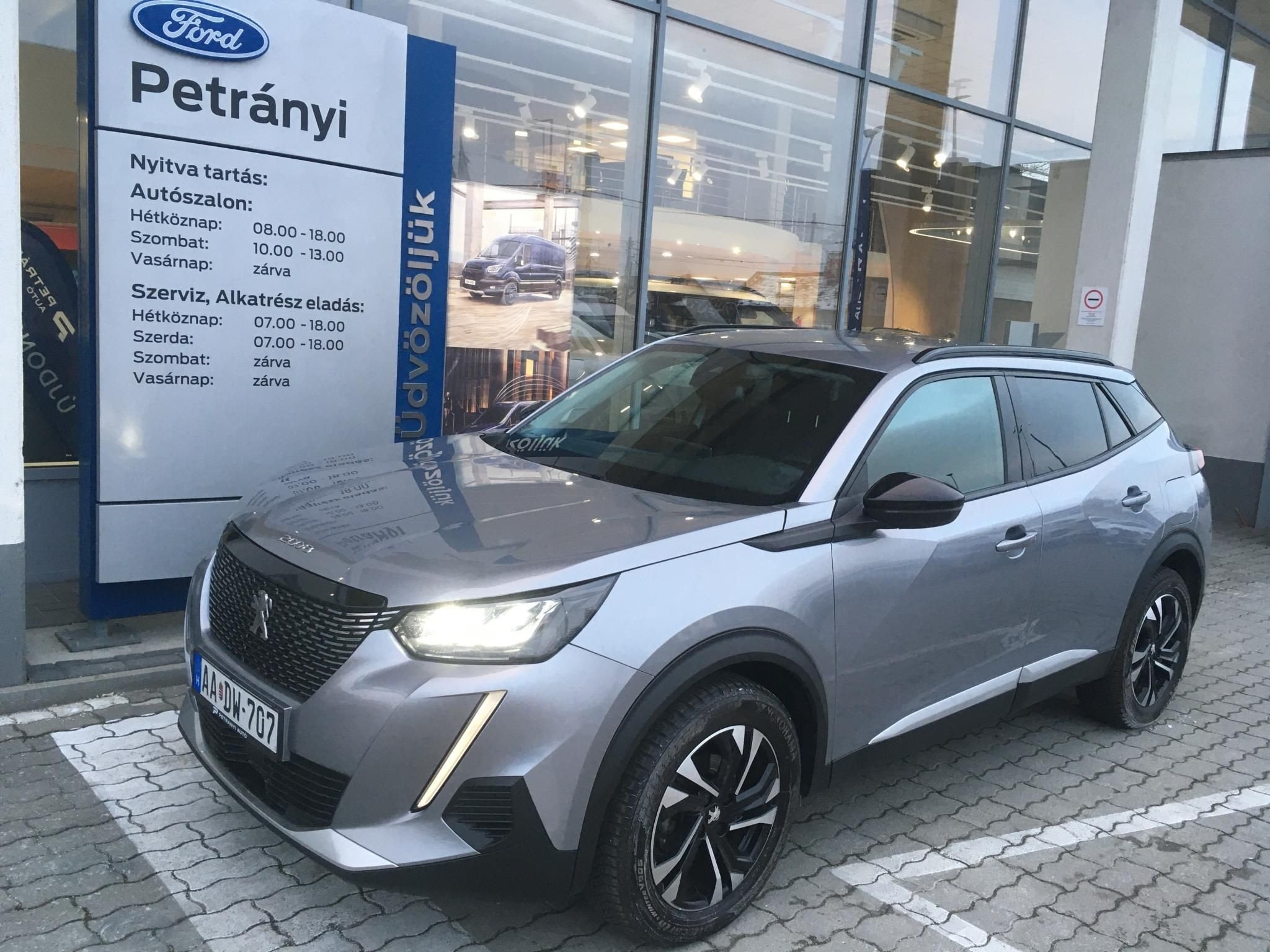 Eladó használt PEUGEOT 2008 1.2 PureTech Allure Pack EAT8, Budapest ...