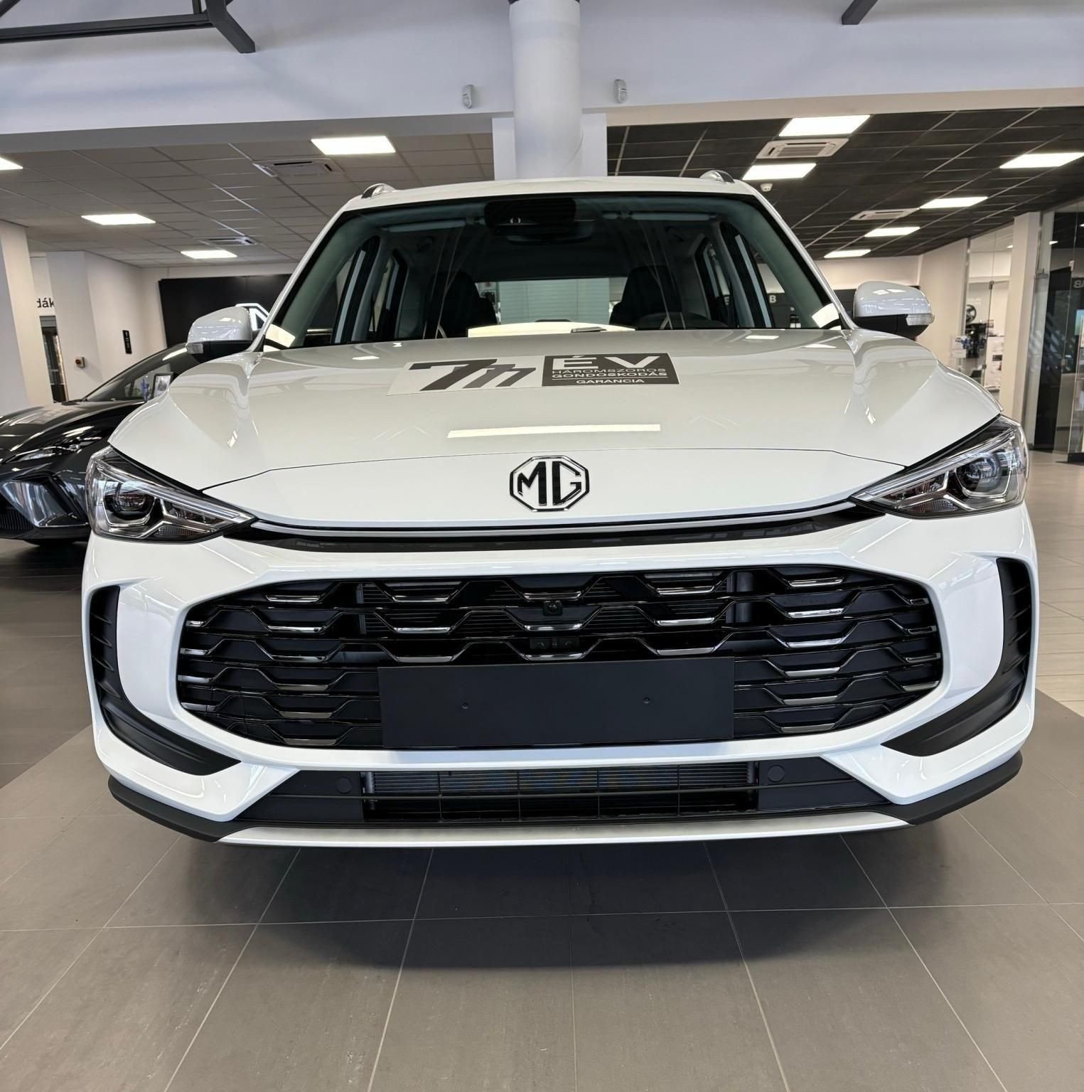 Eladó új MG ZS 1.5 GDI Hybrid+ Comfort DCT akár 0% THM, Budapest (2v5yut)