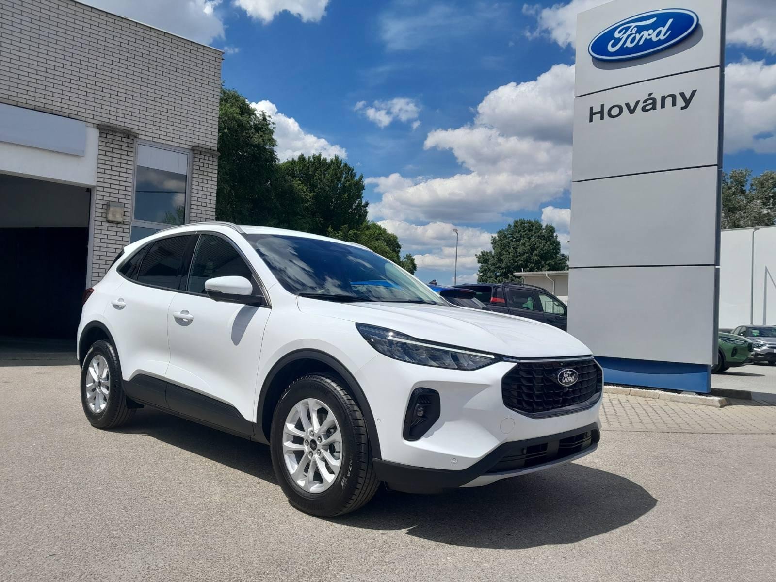 Eladó új FORD KUGA 2.5 FHEV Titanium CVT Full hibrid 180 LE Automata ...