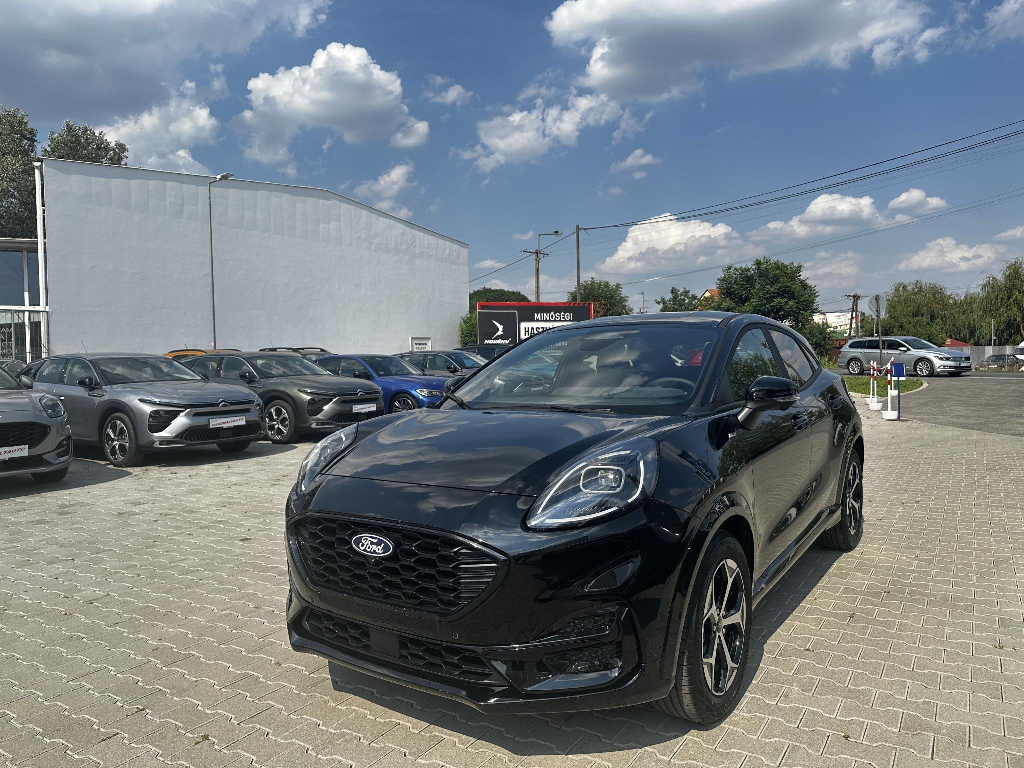 Eladó új FORD PUMA 1.0 EcoBoost mHEV ST-Line DCT AKÁR KÉSZLETRŐL ...