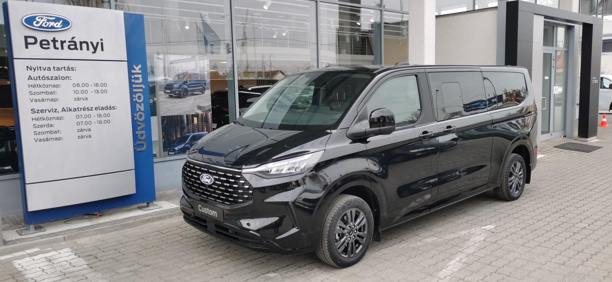 Eladó új FORD TOURNEO Custom L2 Titanium 2.0TDCi 170LE A8 8 személyes ...