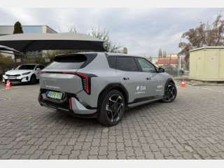 Eladó új KIA EV4 81,4kWh GT Line DEMO AUTÓ AZONNAL VIHETŐ!, Budapest ...
