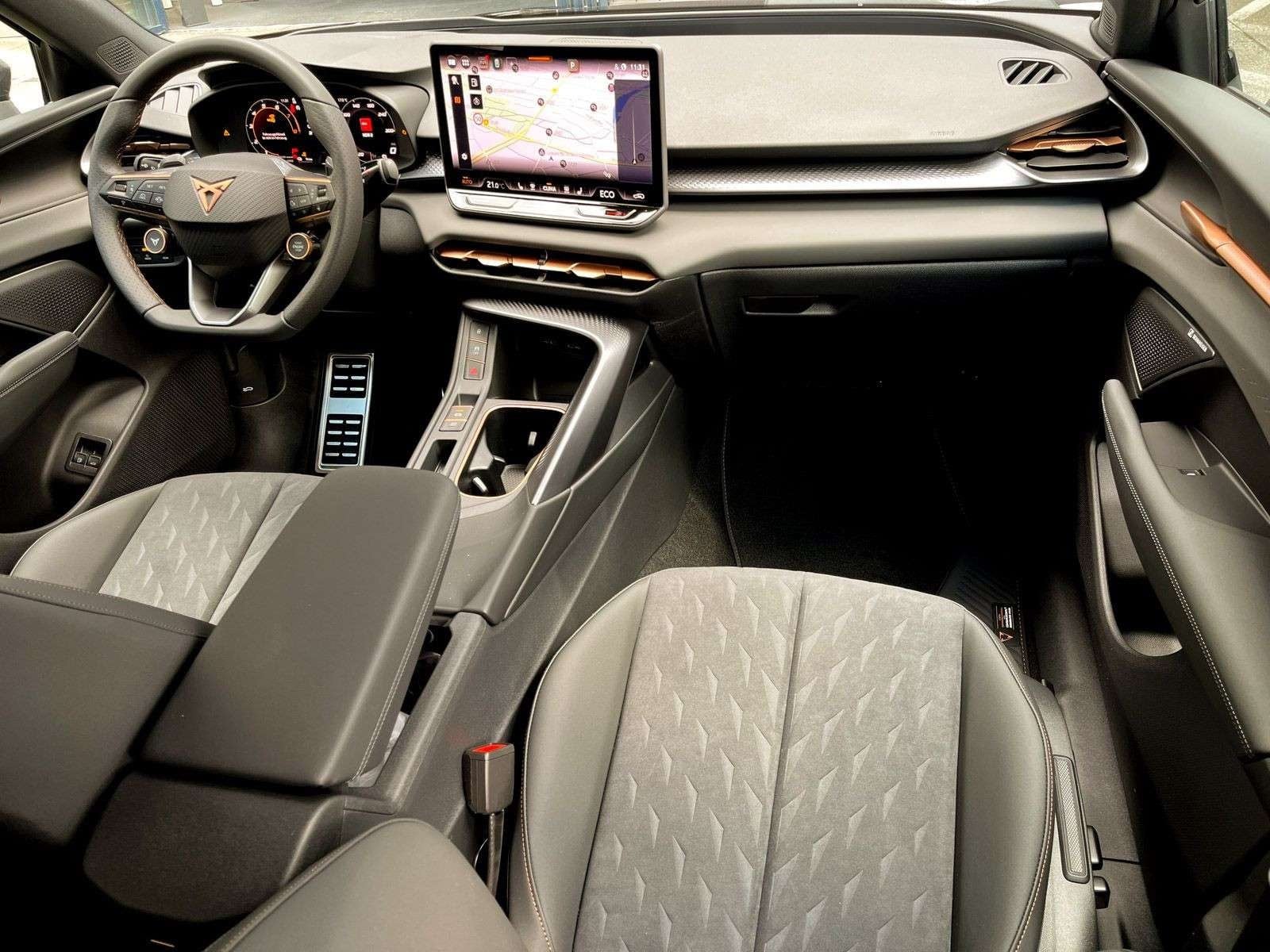 Eladó új CUPRA TERRAMAR VZ 1.5 e HYBRID DSG Matrix Sennheiser, Budapest ...