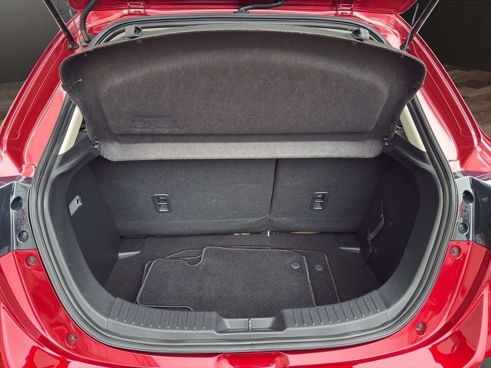 Eladó használt MAZDA 2 90PS Homura AT+ ACAA+ALLWETTERREIFEN+KAMERA ...