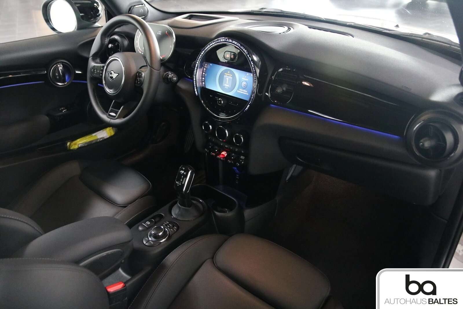 Eladó használt MINI COOPER JOHN WORKS JCW 17"/Pano/Park/HuD/Navi/LED ...