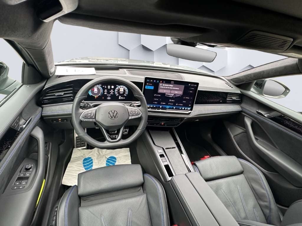 Eladó használt VOLKSWAGEN PASSAT VIII VARIANT 2.0 4Motion R Line 2,0 l ...