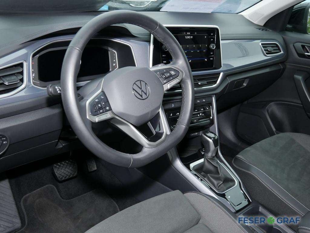 Eladó használt VOLKSWAGEN T-ROC 1.5 TSI Style DSG AHK LED Navi PDC ...