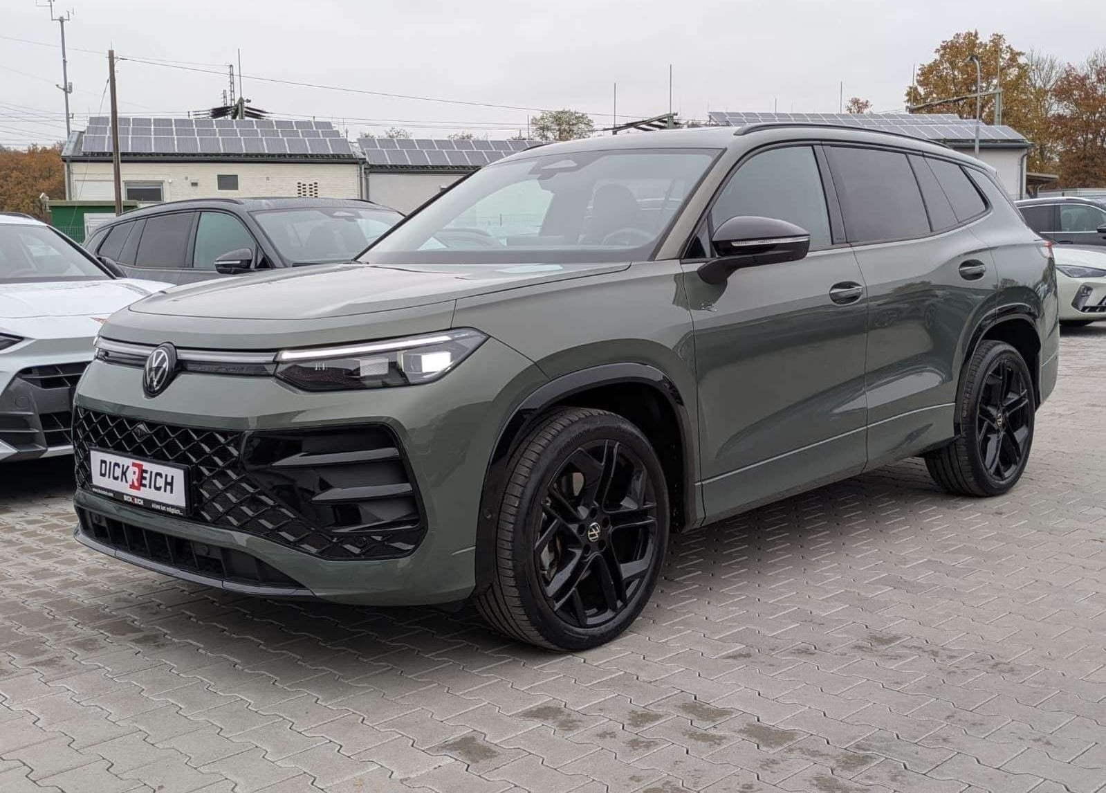 Eladó használt VOLKSWAGEN TAYRON 2.0 TDI 4M R Line BLACK*7Si*MATRIX ...