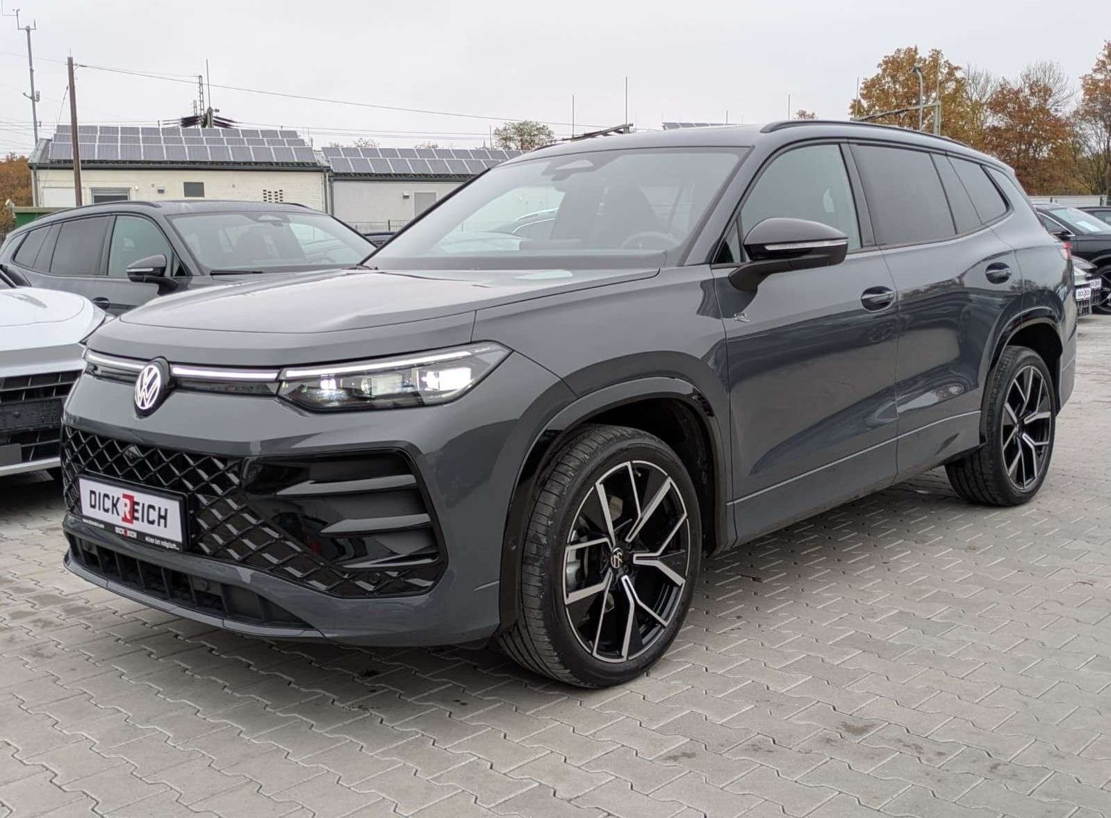 Eladó használt VOLKSWAGEN TAYRON 2.0 TDI 4M R Line BLACK*7Si*MATRIX ...