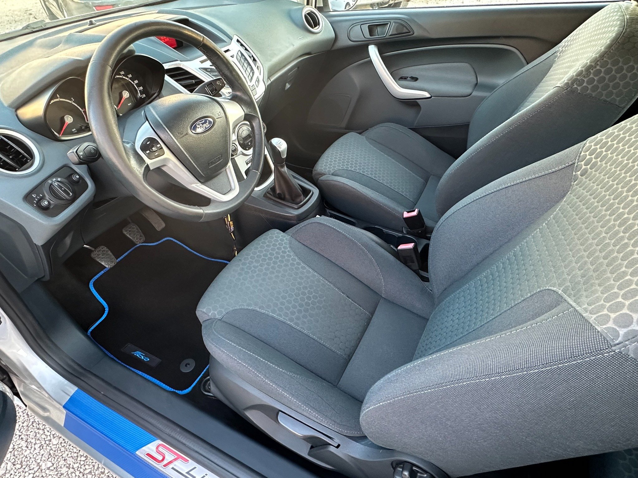 Eladó használt FORD FIESTA VII 1.4 Trend, Vác, Pest megye (wtr75k)