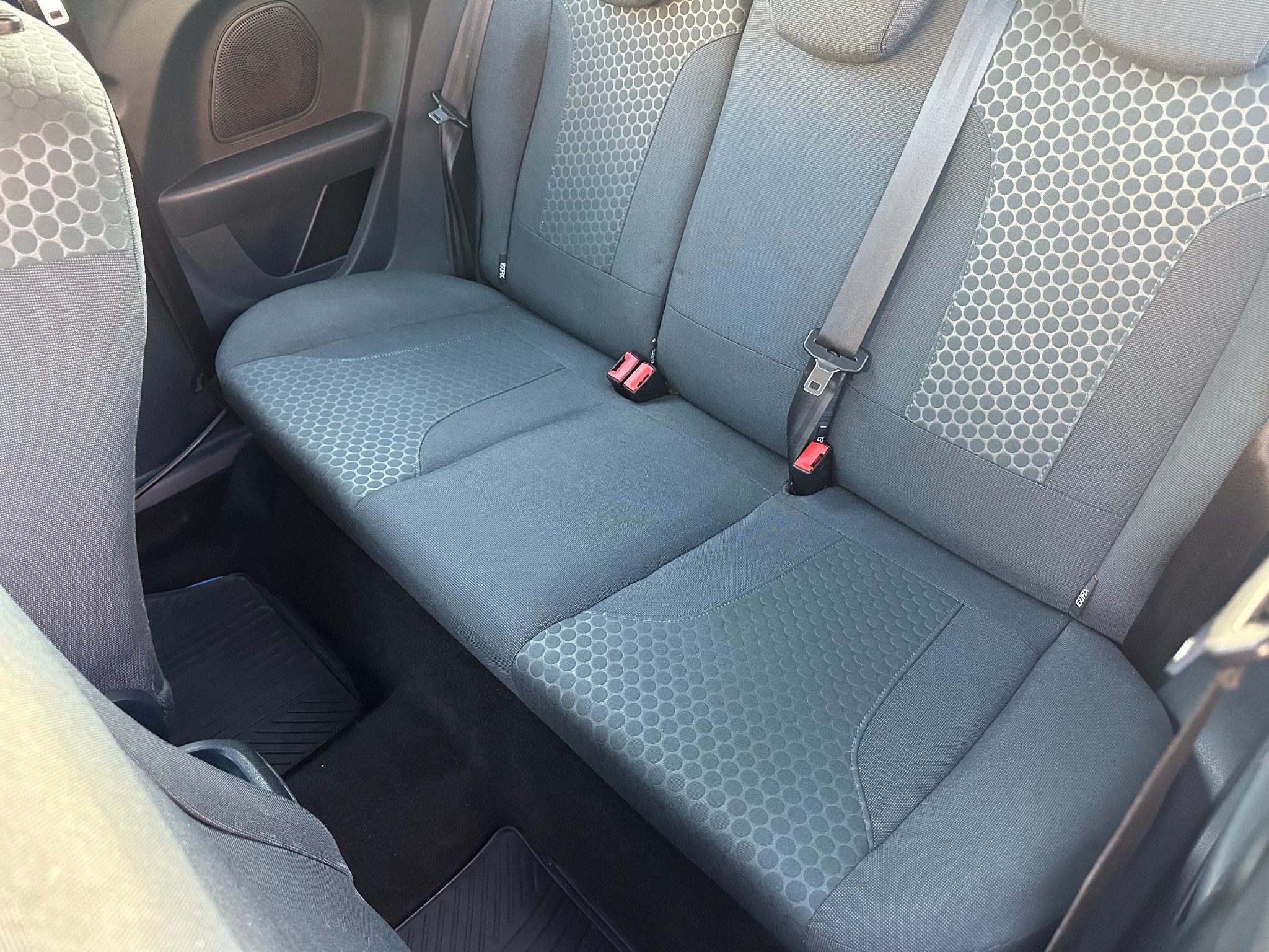 Eladó használt FORD FIESTA VII 1.4 Trend, Vác, Pest megye (wtr75k)