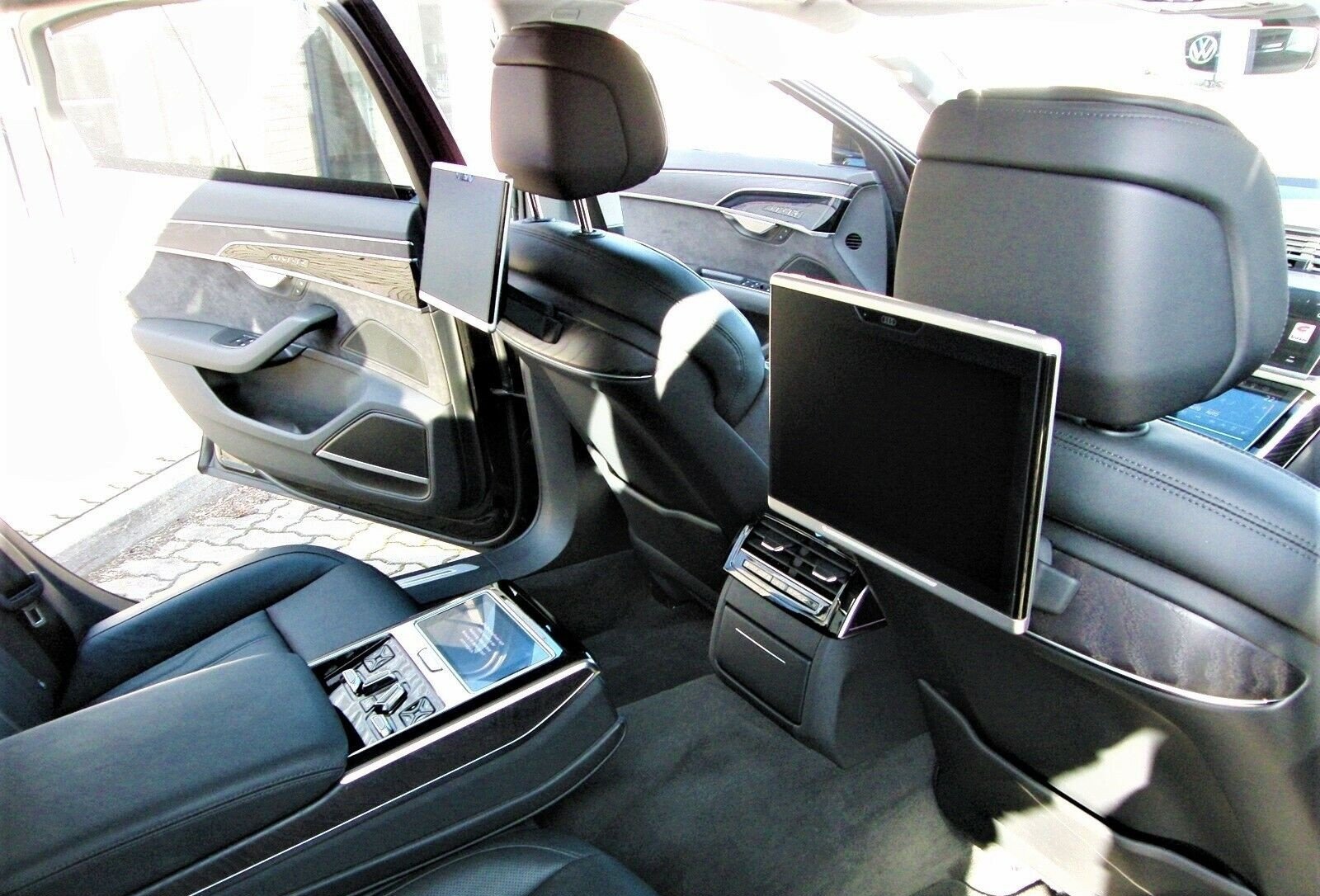 Eladó használt AUDI A8 Lang 55 TFSI quattro Tiptronic ic ÁFÁS/3xTV ...