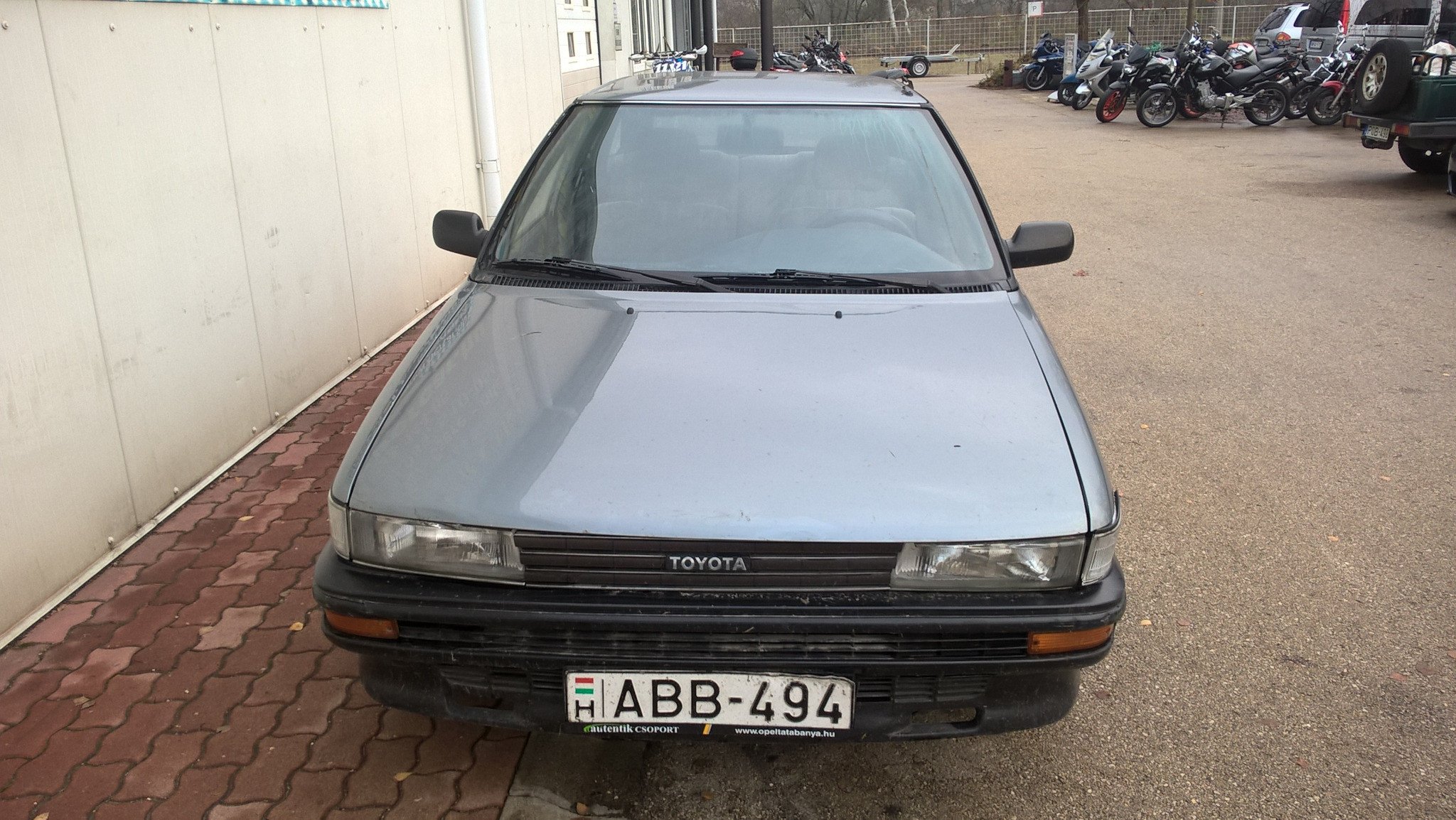 Eladó veterán TOYOTA COROLLA 1.3 XLi, Tatabánya, Komárom-Esztergom ...