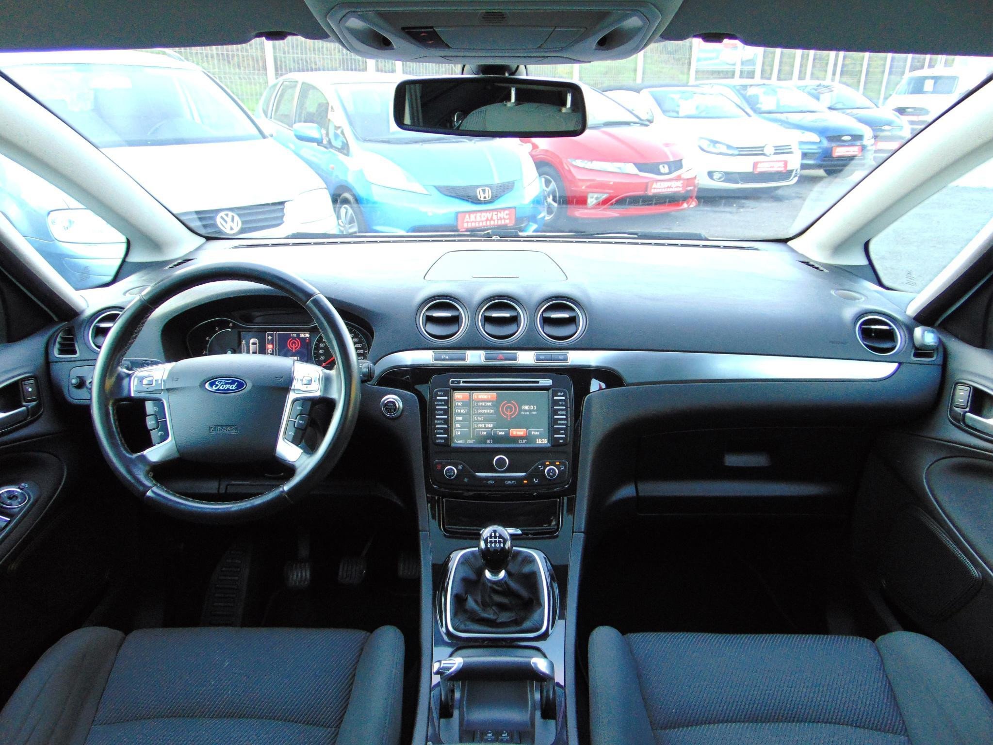 Eladó használt FORD S-MAX I 2.2 TDCi Titanium, Budapest (m6mdh3)