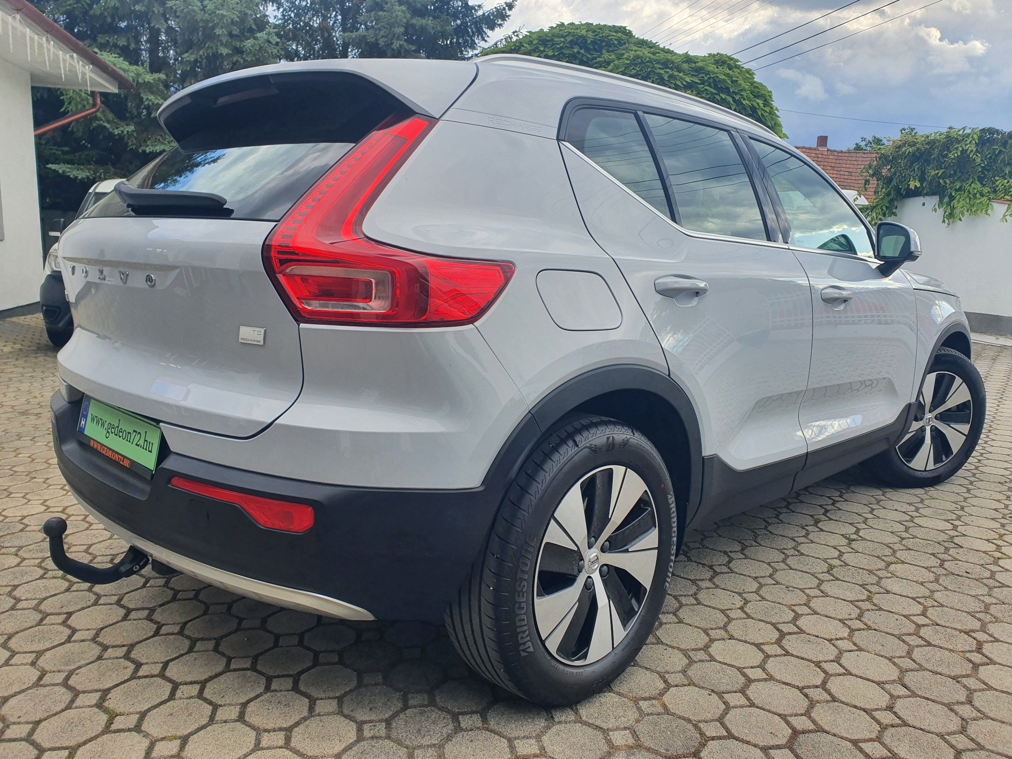 Eladó használt VOLVO XC40 1.5 [T5] Twin Engine Momentum Geartronic, Ajka, Veszprém megye (f64ssv)