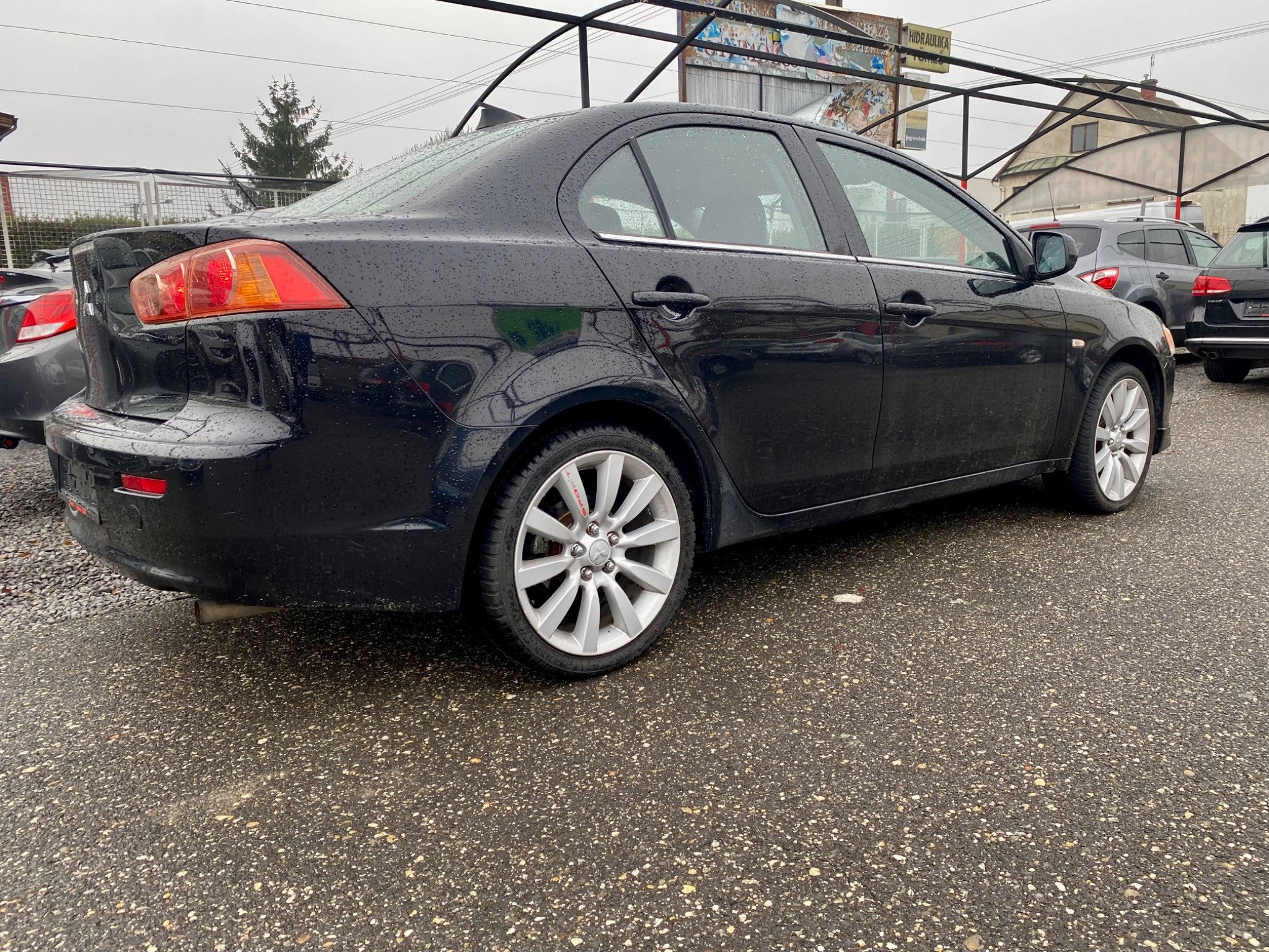 Eladó használt MITSUBISHI LANCER 1.8 Intense (t33mrm): Kocsi.hu