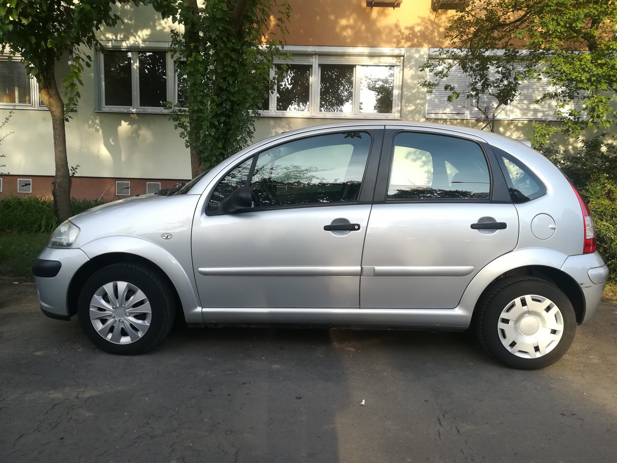 Eladó használt CITROEN C3 1.4 Comfort ABS, Budapest (qht93p): Kocsi.hu