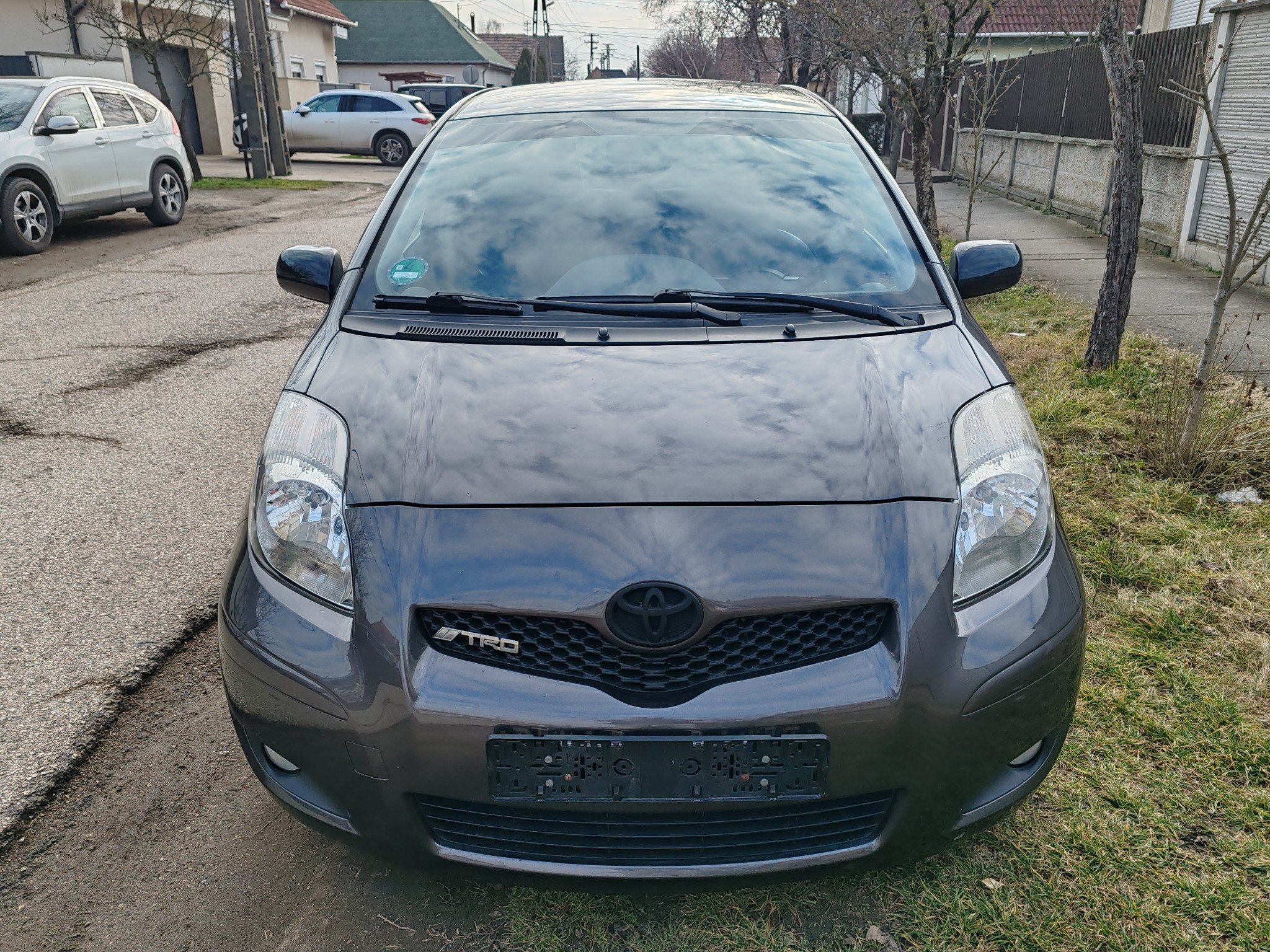 Eladó használt TOYOTA YARIS II 1.33 Exe, Jászberény, Jász-Nagykun ...