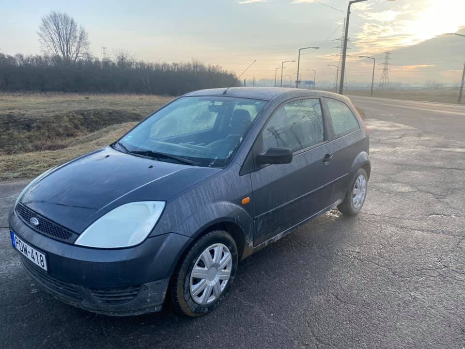 Eladó használt FORD FIESTA VI 1.3 Comfort (7vu9nz): Kocsi.hu