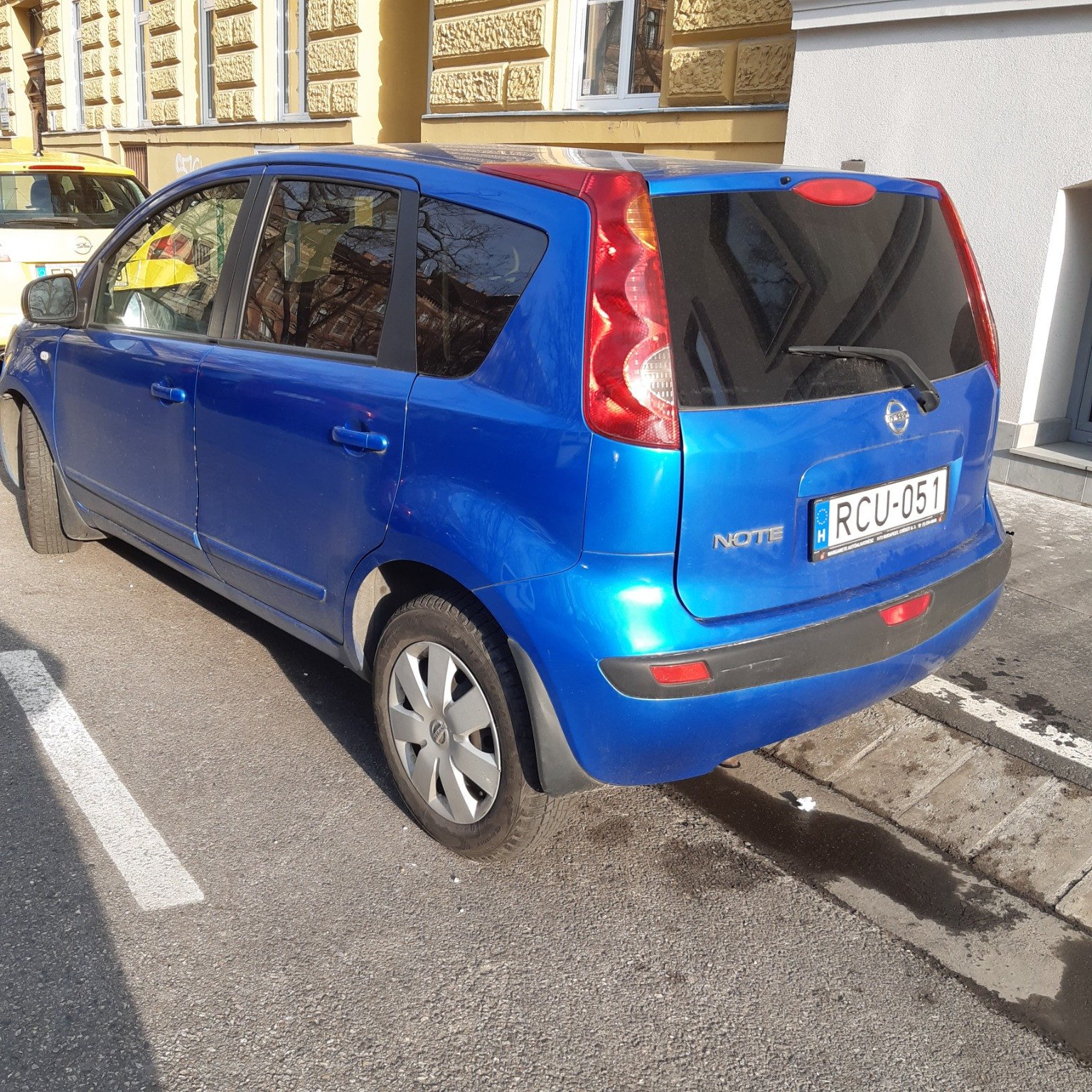 elad-haszn-lt-nissan-note-1-4-acenta-z64bxc-kocsi-hu