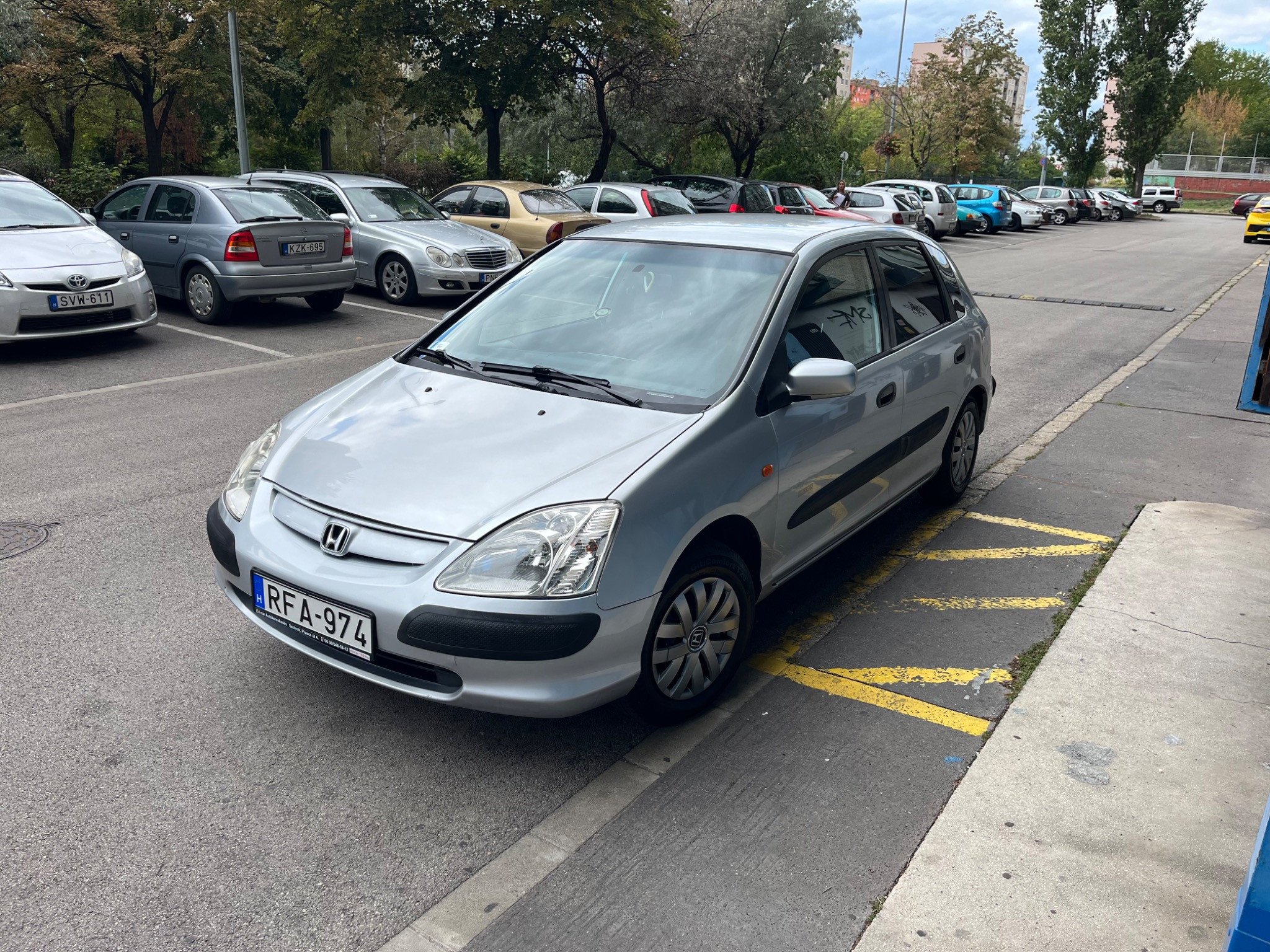 Eladó használt HONDA CIVIC 1.4i LS (e6fw5x): Kocsi.hu