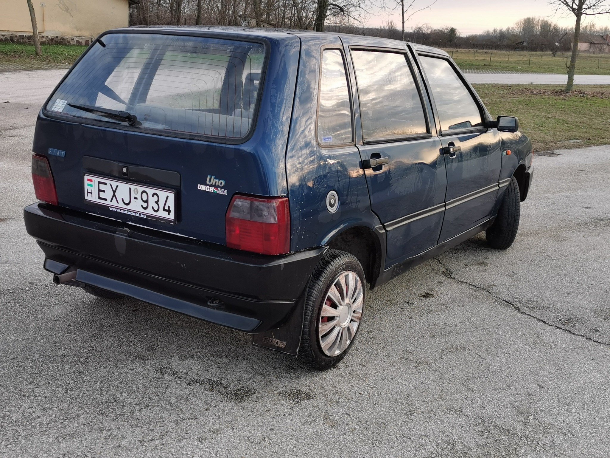 Eladó veterán FIAT UNO 1.0 i. e (n4wn6m): Kocsi.hu