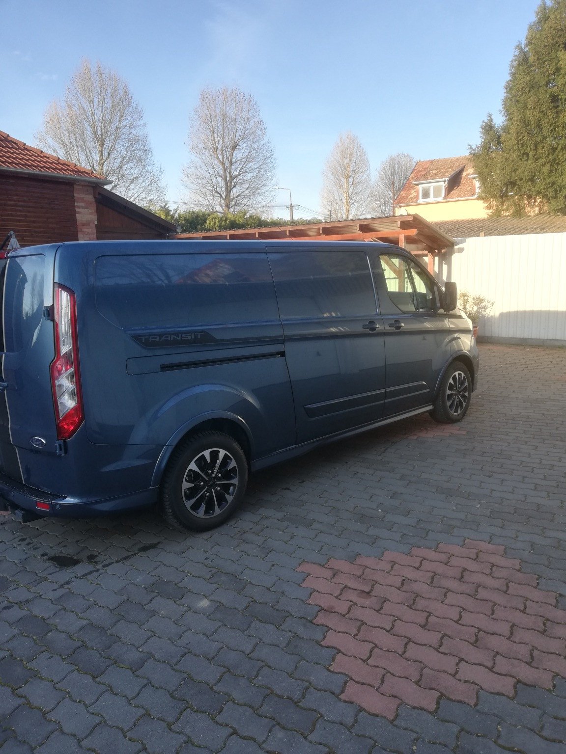 Eladó használt FORD TRANSIT CUSTOM 2.0 TDCi 320 L2H1 Sport Start&Stop ...