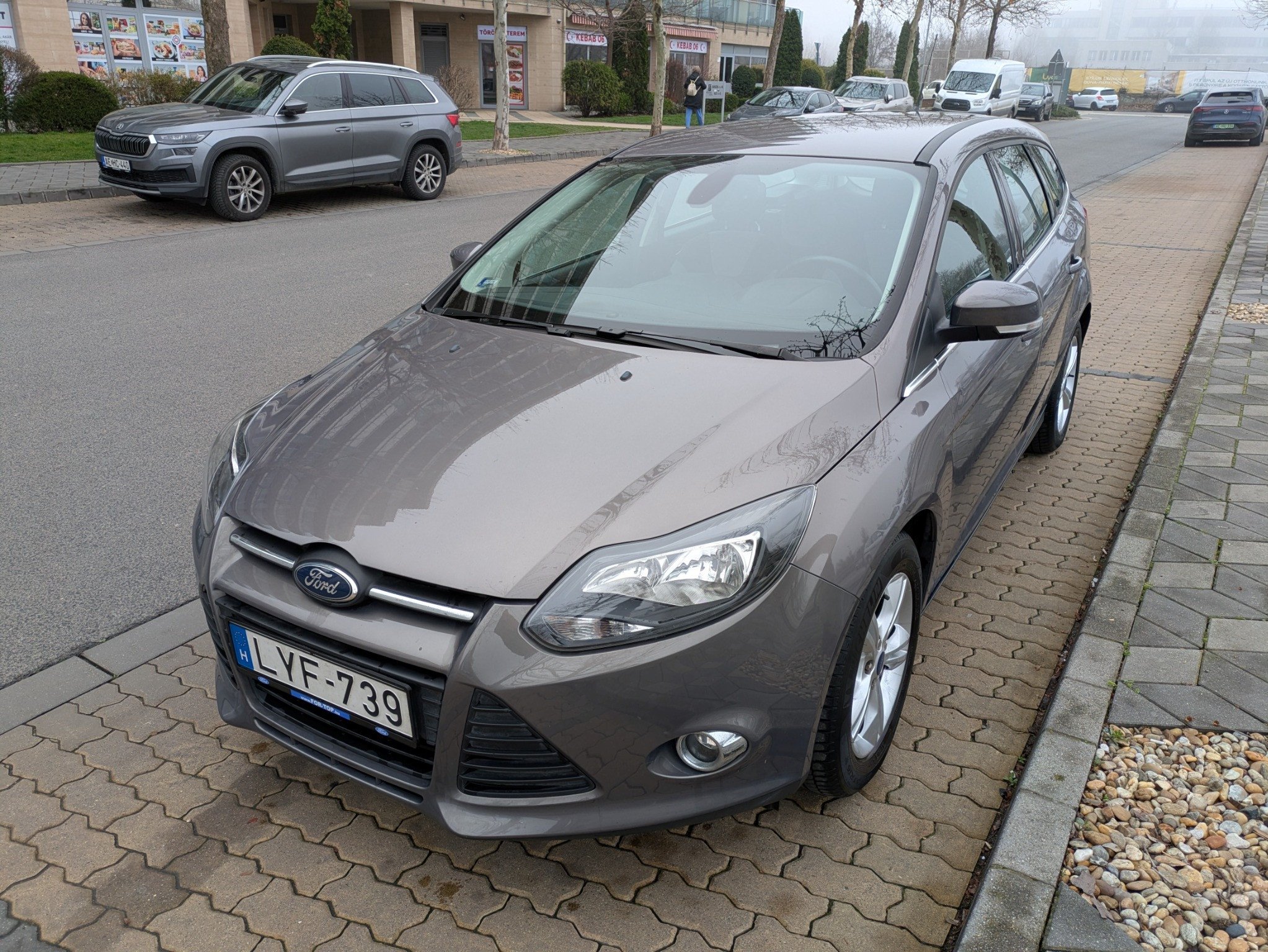Eladó használt FORD FOCUS III 1.6 Ti-VCT Trend Plus, Budapest (84cyuc)