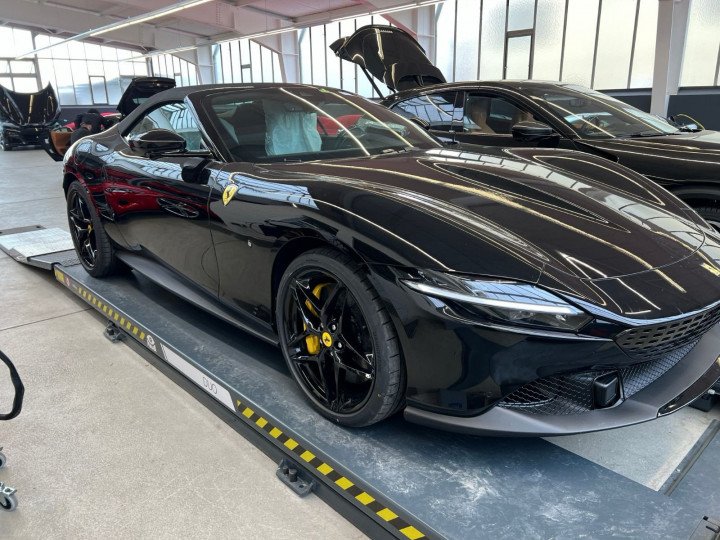 Eladó használt FERRARI: Kocsi.hu