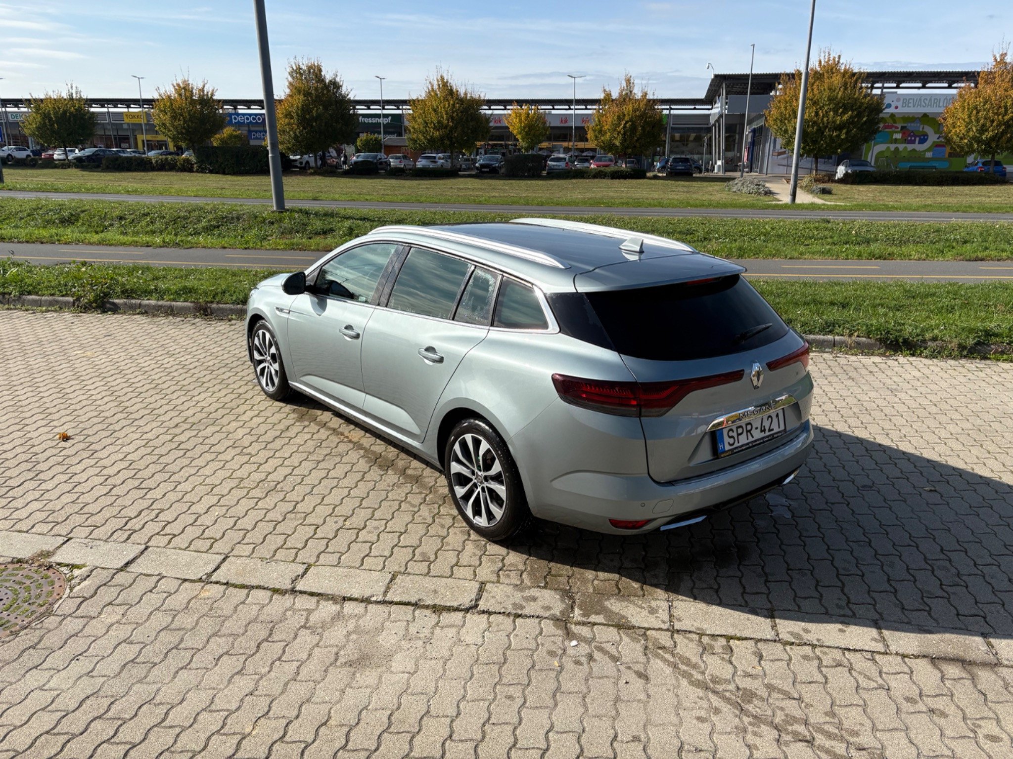 Eladó használt RENAULT MÉGANE Grandtour 1.5 Blue dCi Intens (cnwe59)