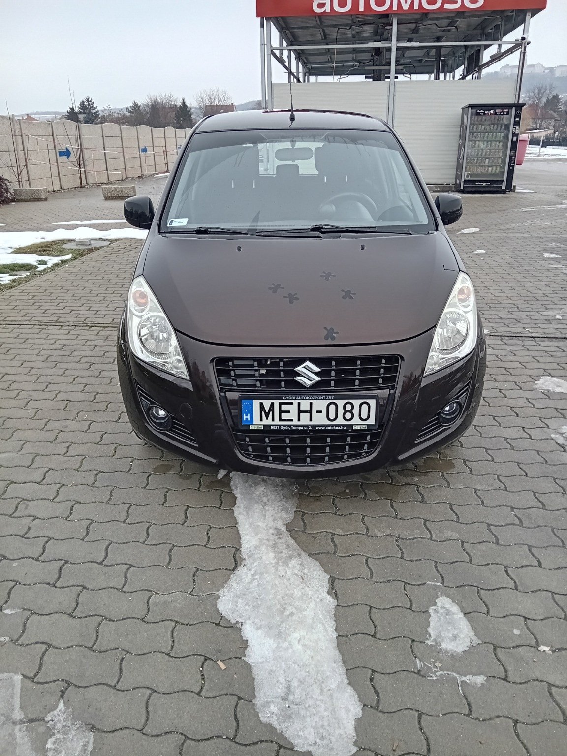 Eladó használt SUZUKI SPLASH 1.0 GLX CD AC MP3 (c97wmh): Kocsi.hu