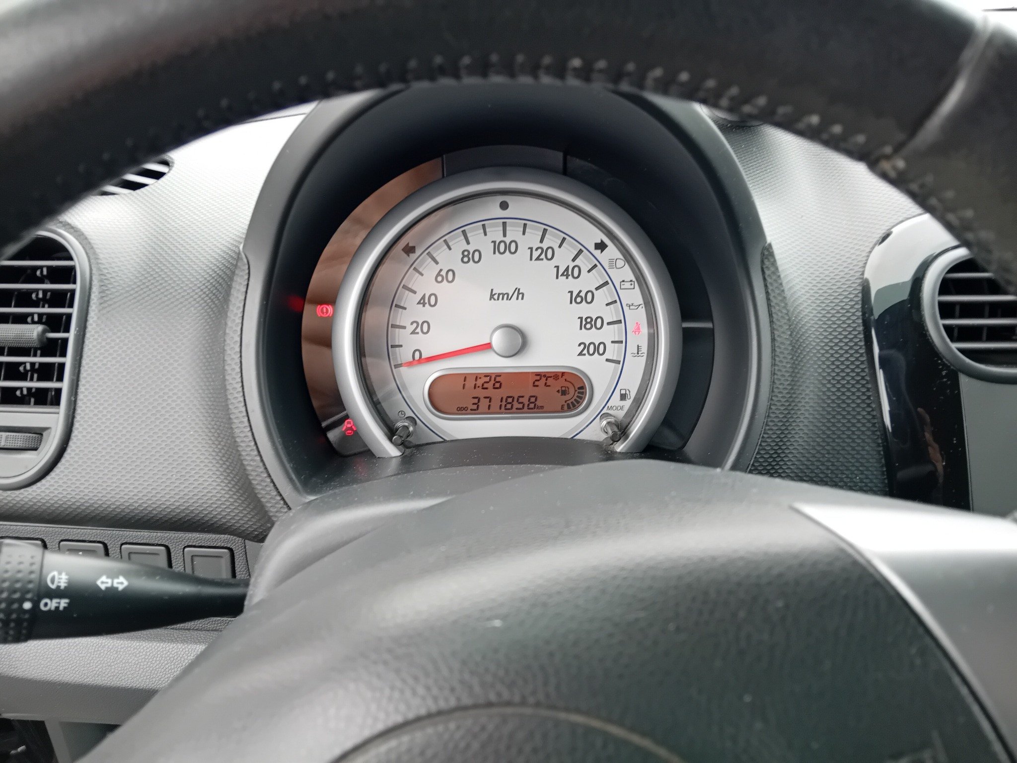 Eladó használt SUZUKI SPLASH 1.0 GLX CD AC MP3 (c97wmh): Kocsi.hu