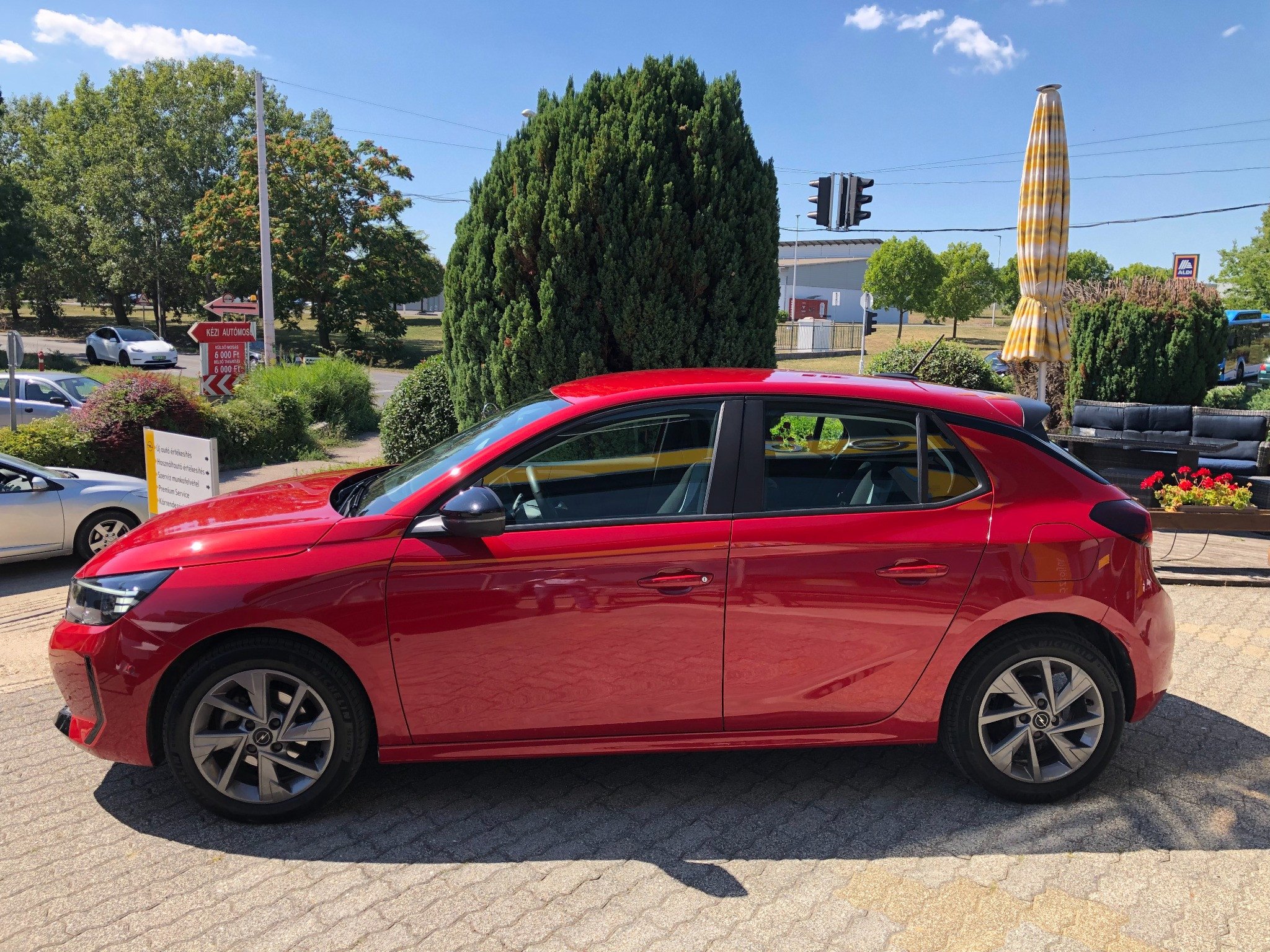 Eladó használt OPEL CORSA F 1.2 Edition, Budakeszi, Pest megye (8n4hyc)