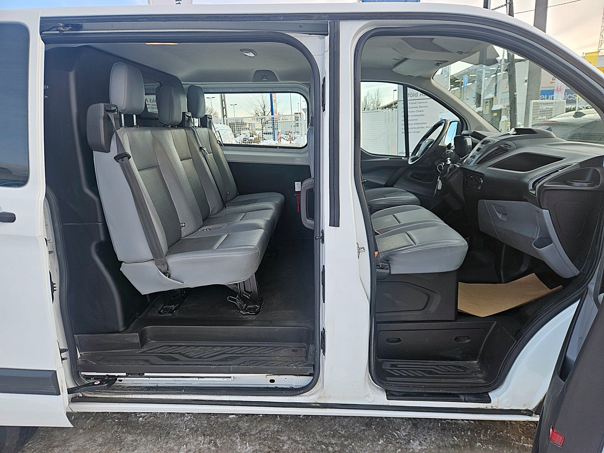 Eladó használt FORD TRANSIT CUSTOM 2.0 TDCi 320 L1H1 Trend, Jászberény ...