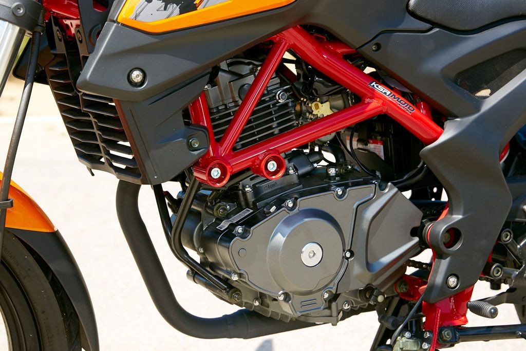 Eladó új KSR GRS 125 NARANCS, ÚJ, Kapuvár, Győr-Moson-Sopron megye (9cya9v)