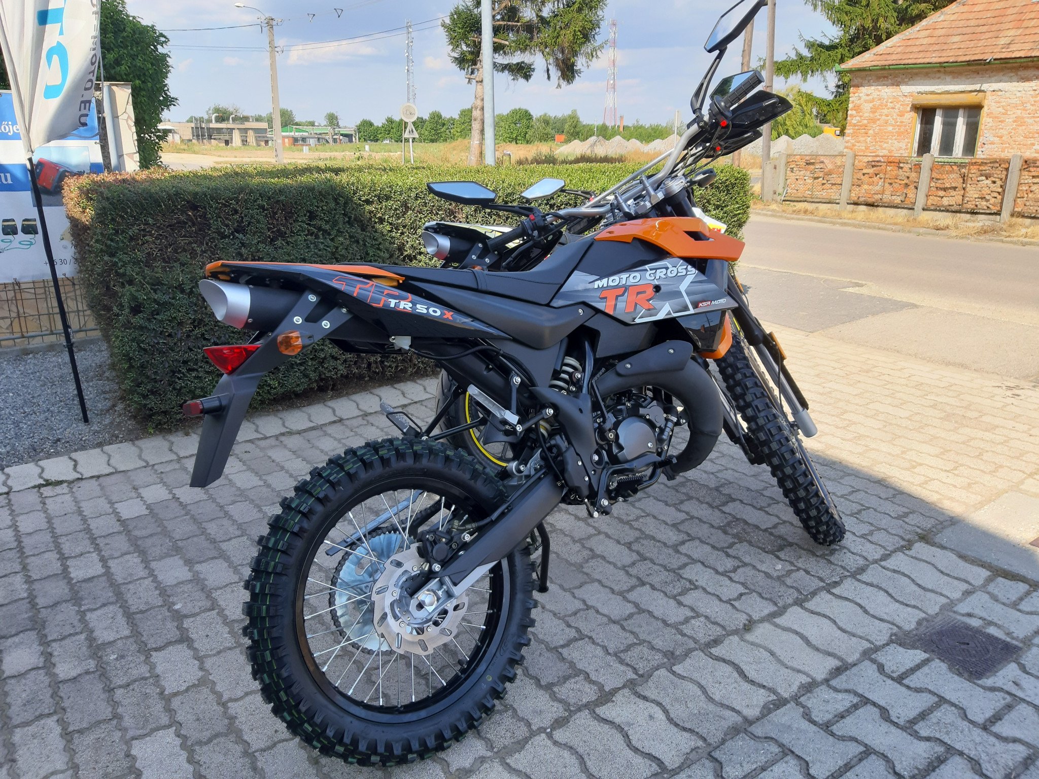 Eladó új KSR TR 50 X, Kapuvár, Győr-Moson-Sopron megye (hm9tw4)