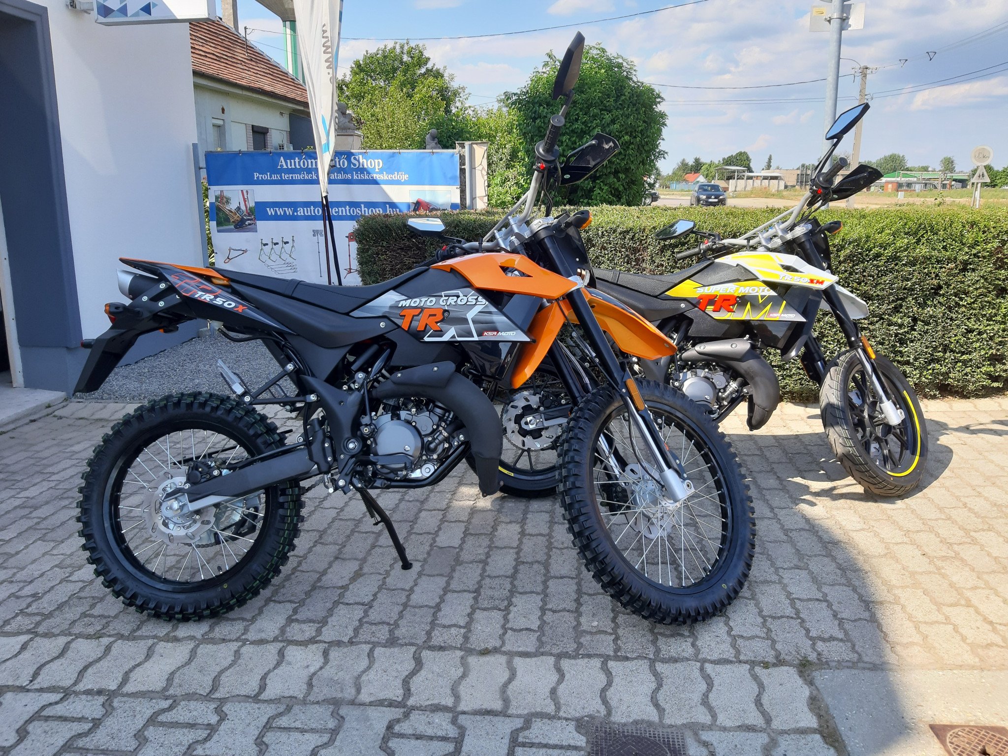 Eladó új KSR TR 50 X, Kapuvár, Győr-Moson-Sopron megye (hm9tw4)