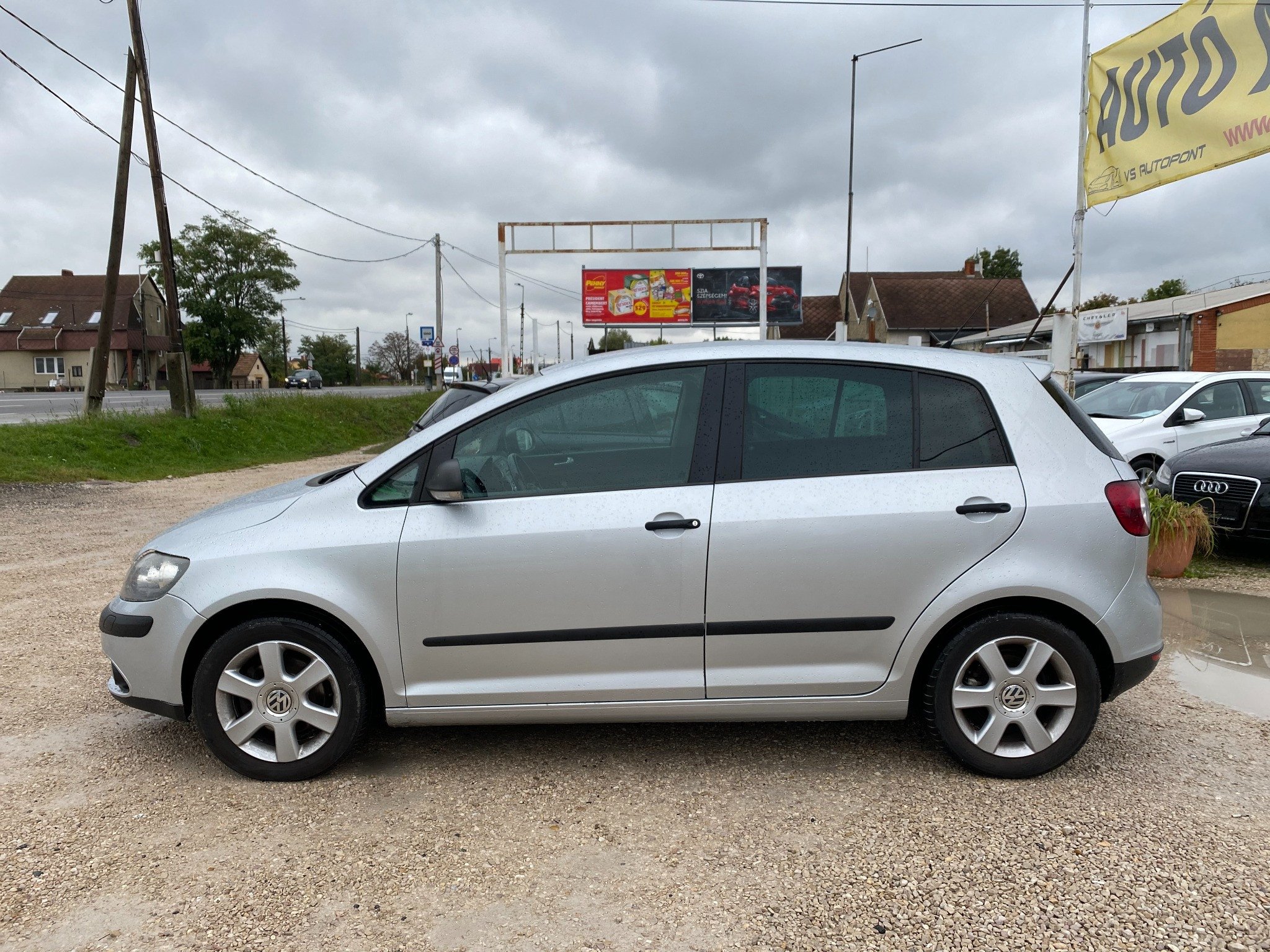 Eladó használt VOLKSWAGEN GOLF PLUS Cross 1.9 PD TDI DPF ...
