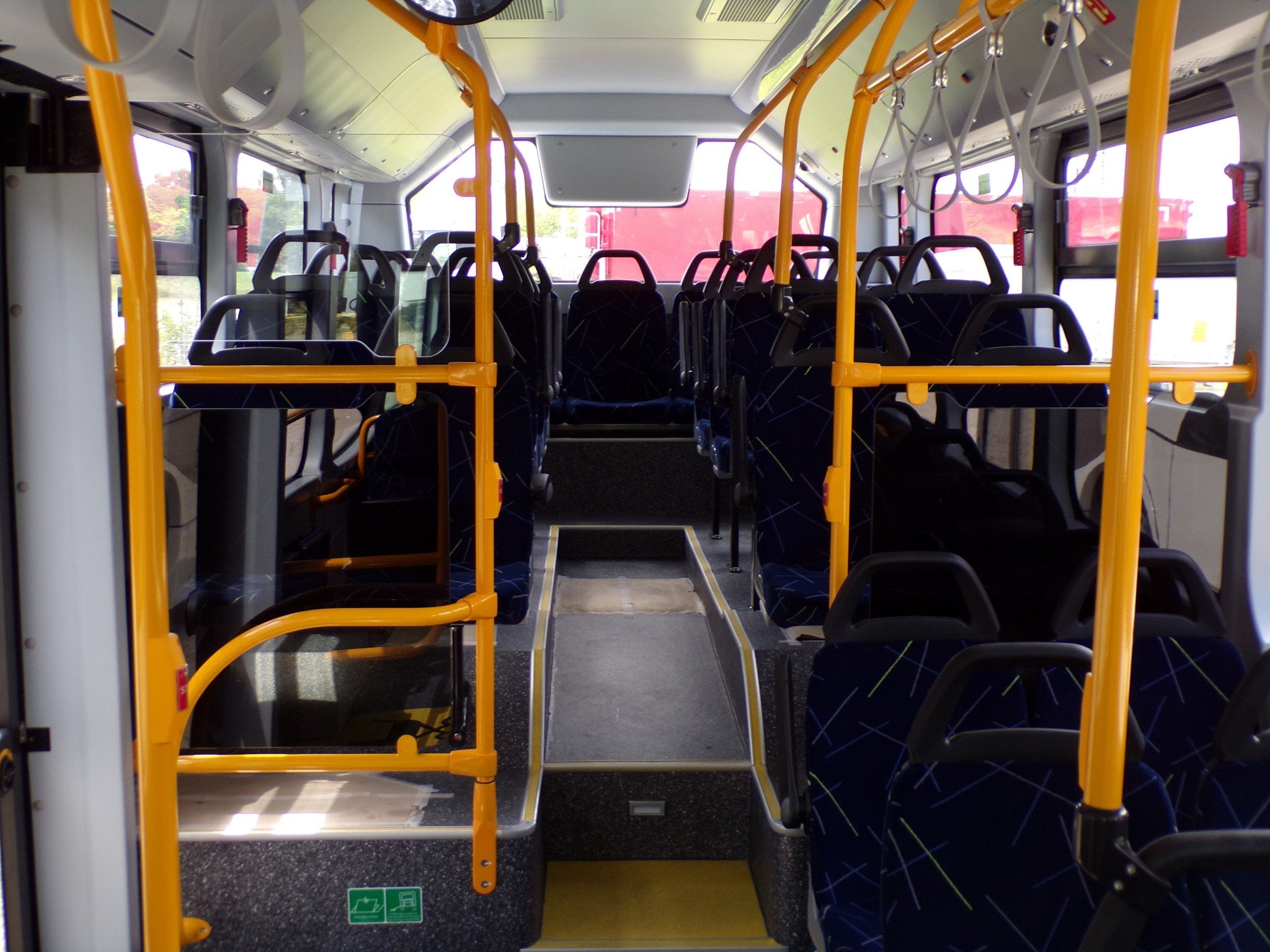 Eladó használt BYD K9UB-DW elektromos busz (M3/1) 2 tengelyes M3/I. új autóbusz, Kisigmánd ...