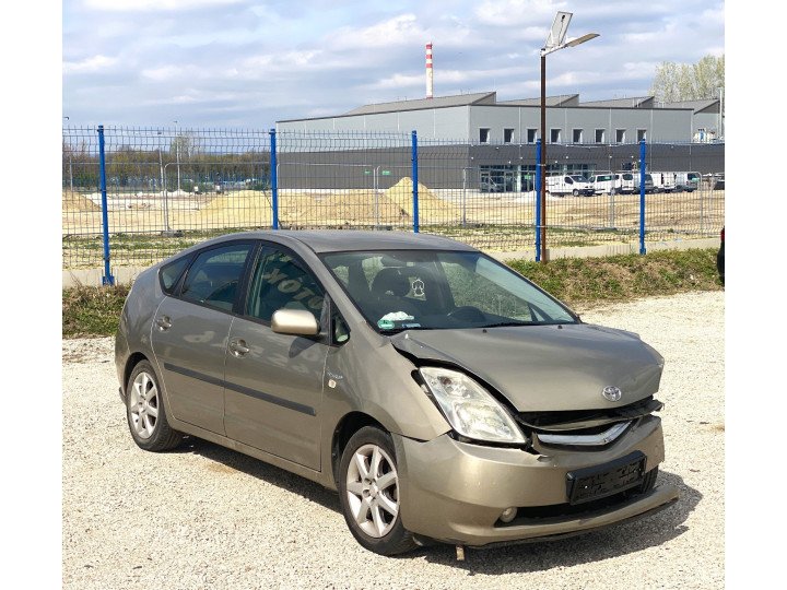 Eladó használt TOYOTA PRIUS: Kocsi.hu