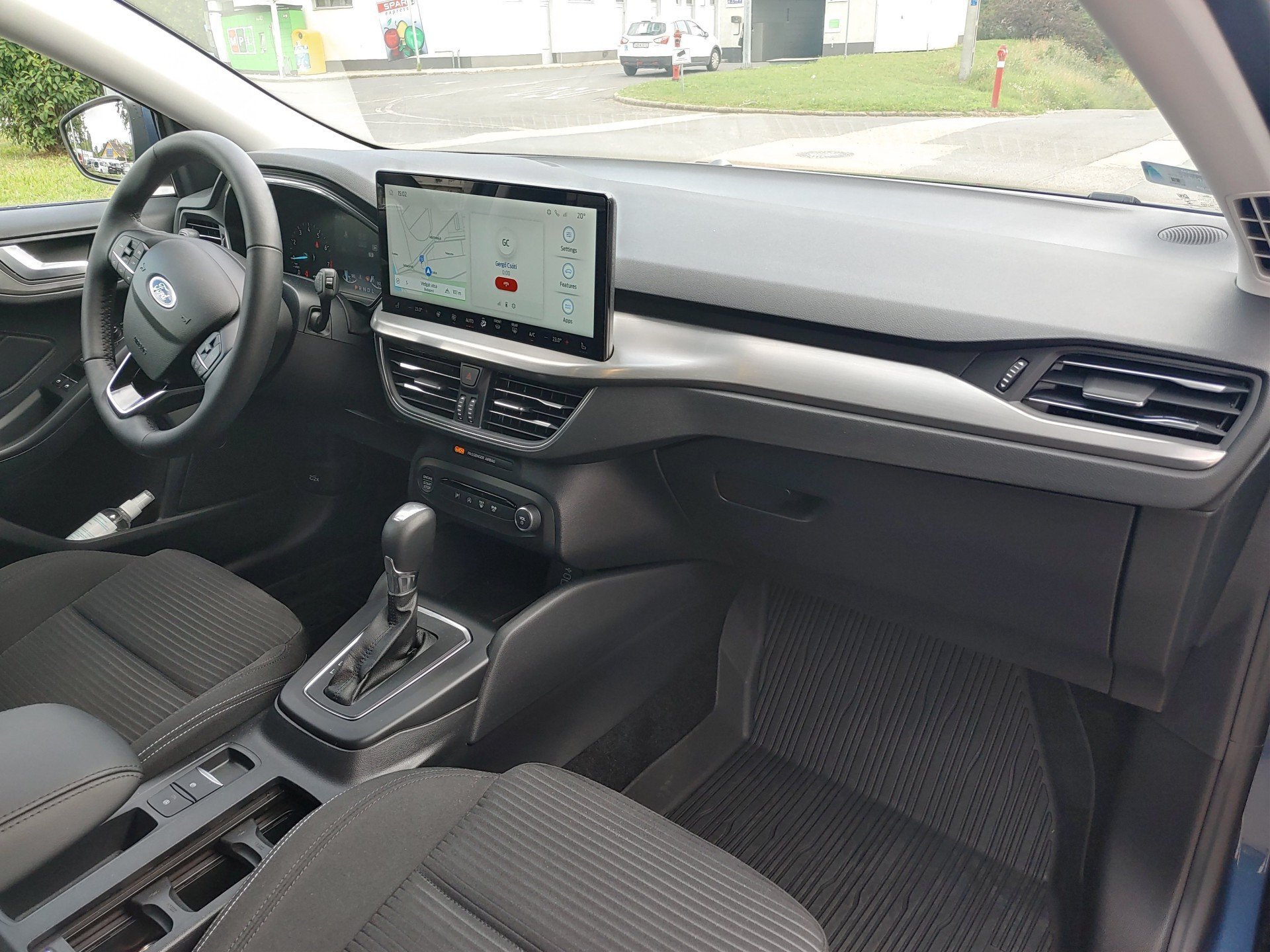 Eladó új FORD FOCUS 1.0 EcoBoost mHEV Titanium DCT TESZTAUTÓ! 6000 KM ...